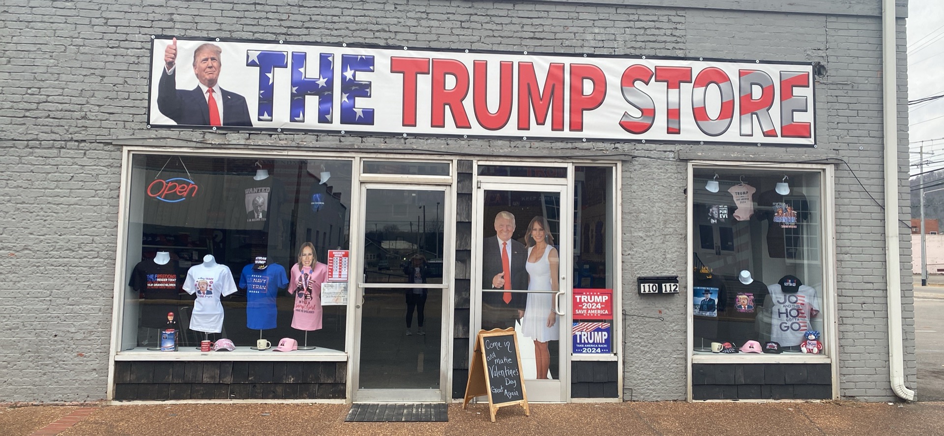 Shopping - Main Street Scottsboro